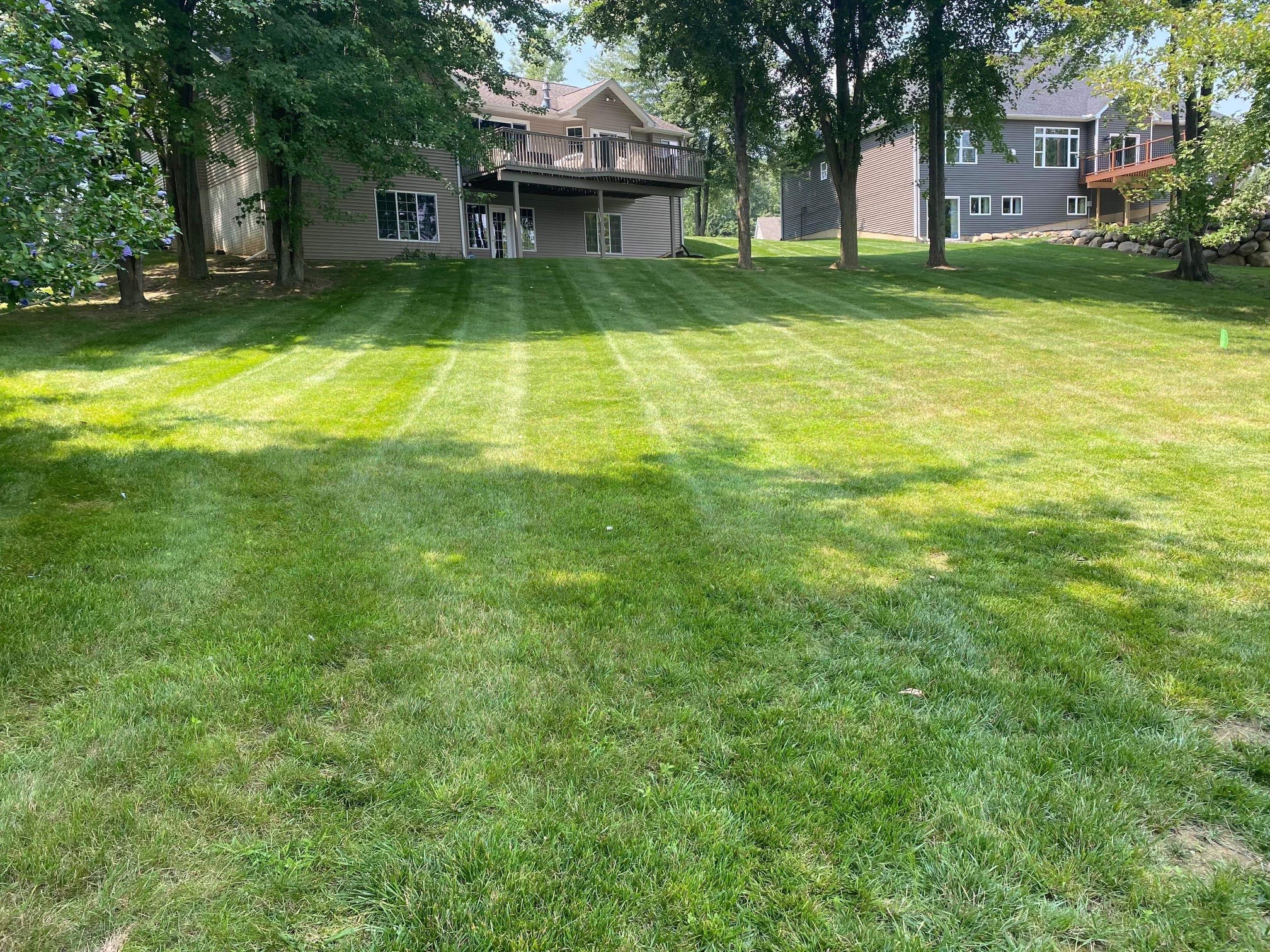 Andrews Lawn And Snow – WE KEEP THE GRASS GREENER